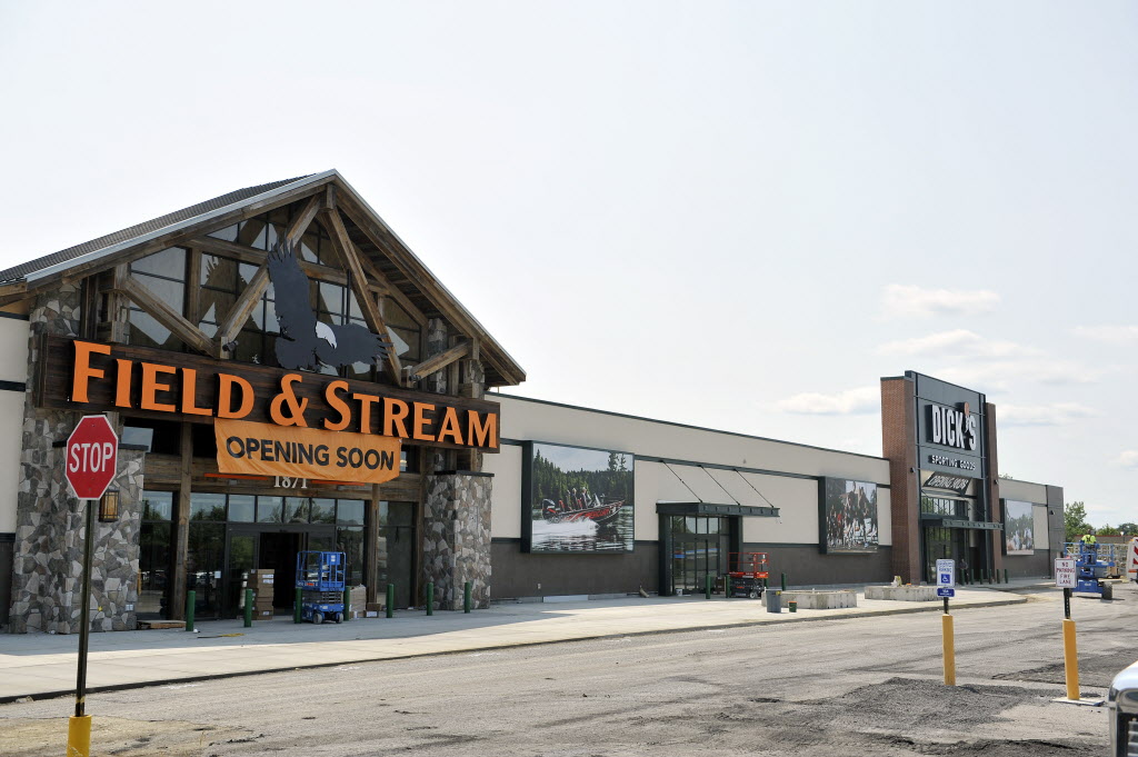 Healthful foods eatery planned for Latham Farms