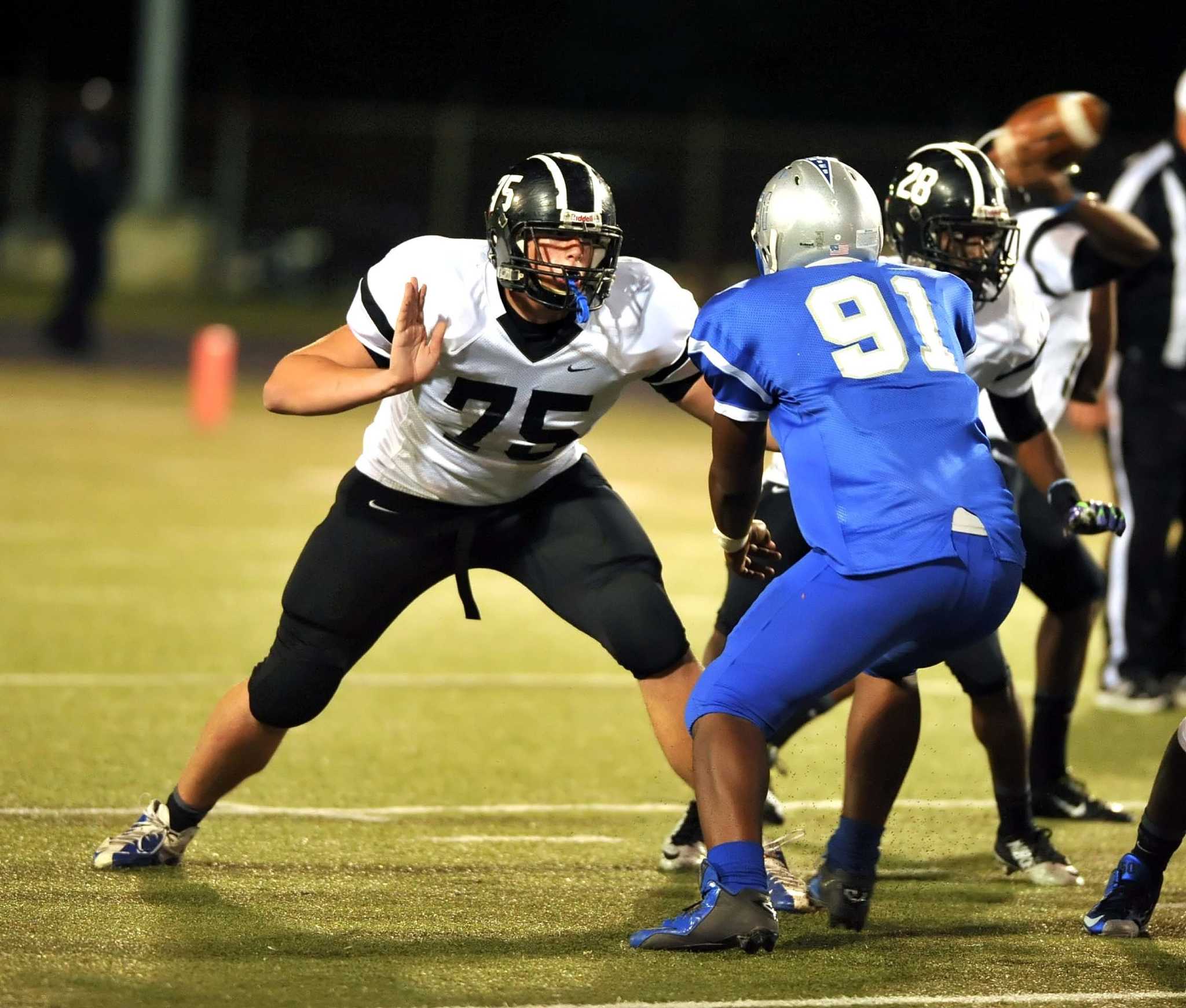 Mason has Wolves hit ground running, hard