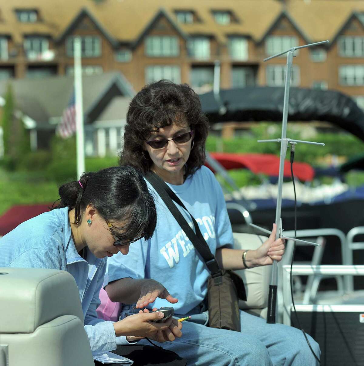 Researchers track milfoil-eating carp through Candlewood Lake