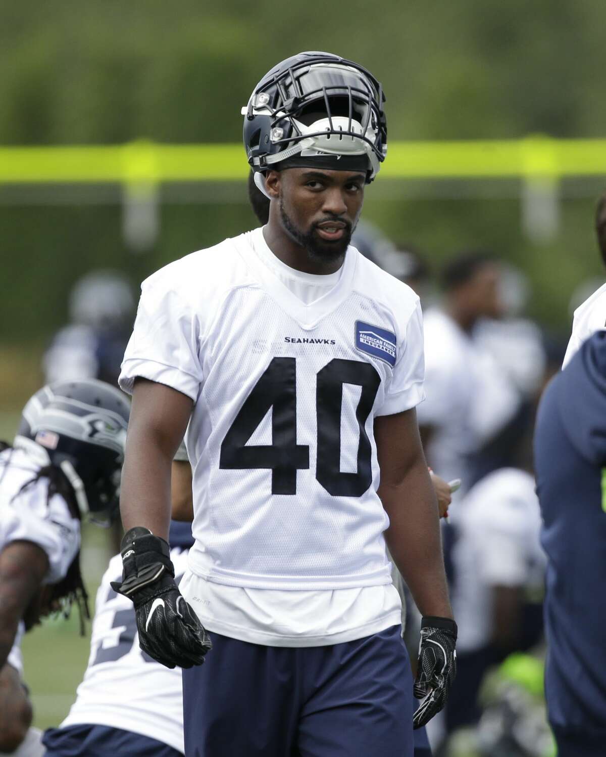 Watch: Seattle Seahawks DB Tyvis Powell lays vicious block