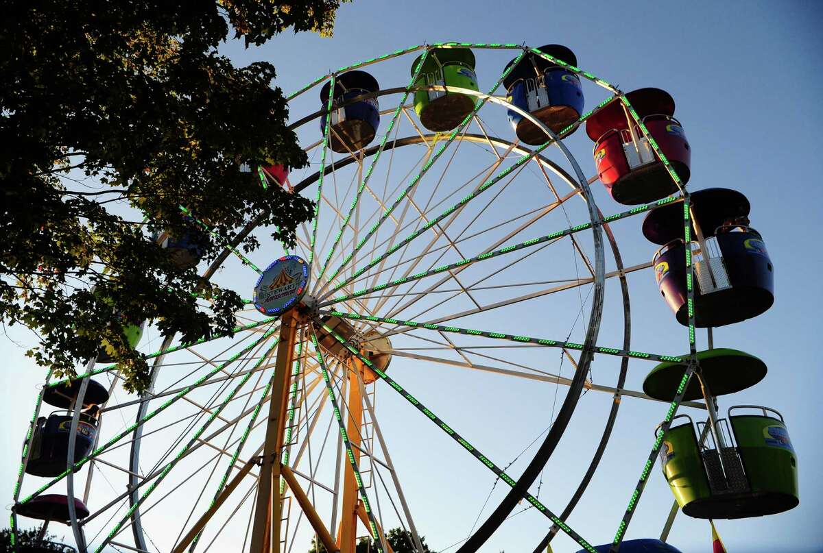 Annual Fireman’s Carnival Opens in Easton