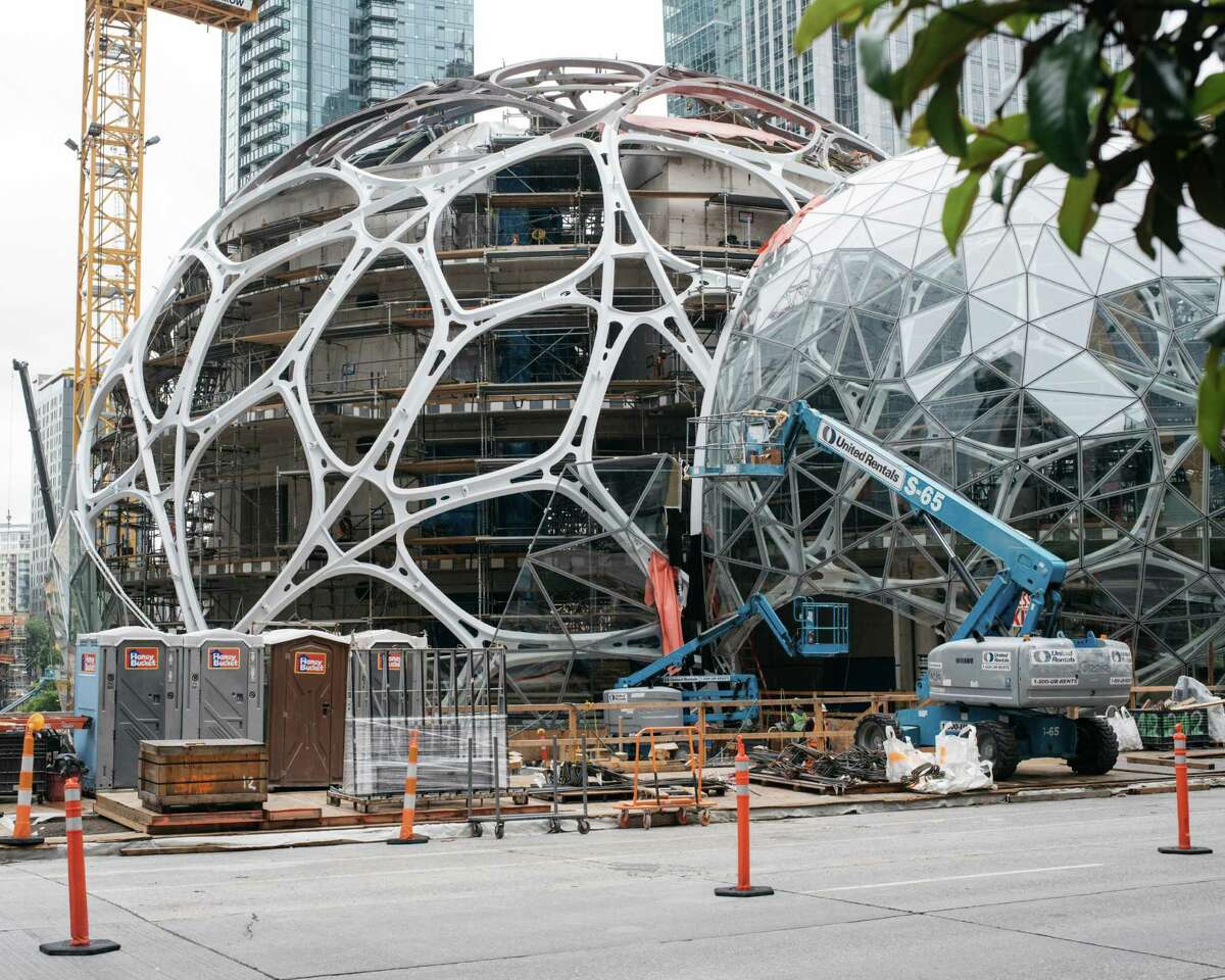 How do Amazon employees view The Spheres? See the winning shots from ...