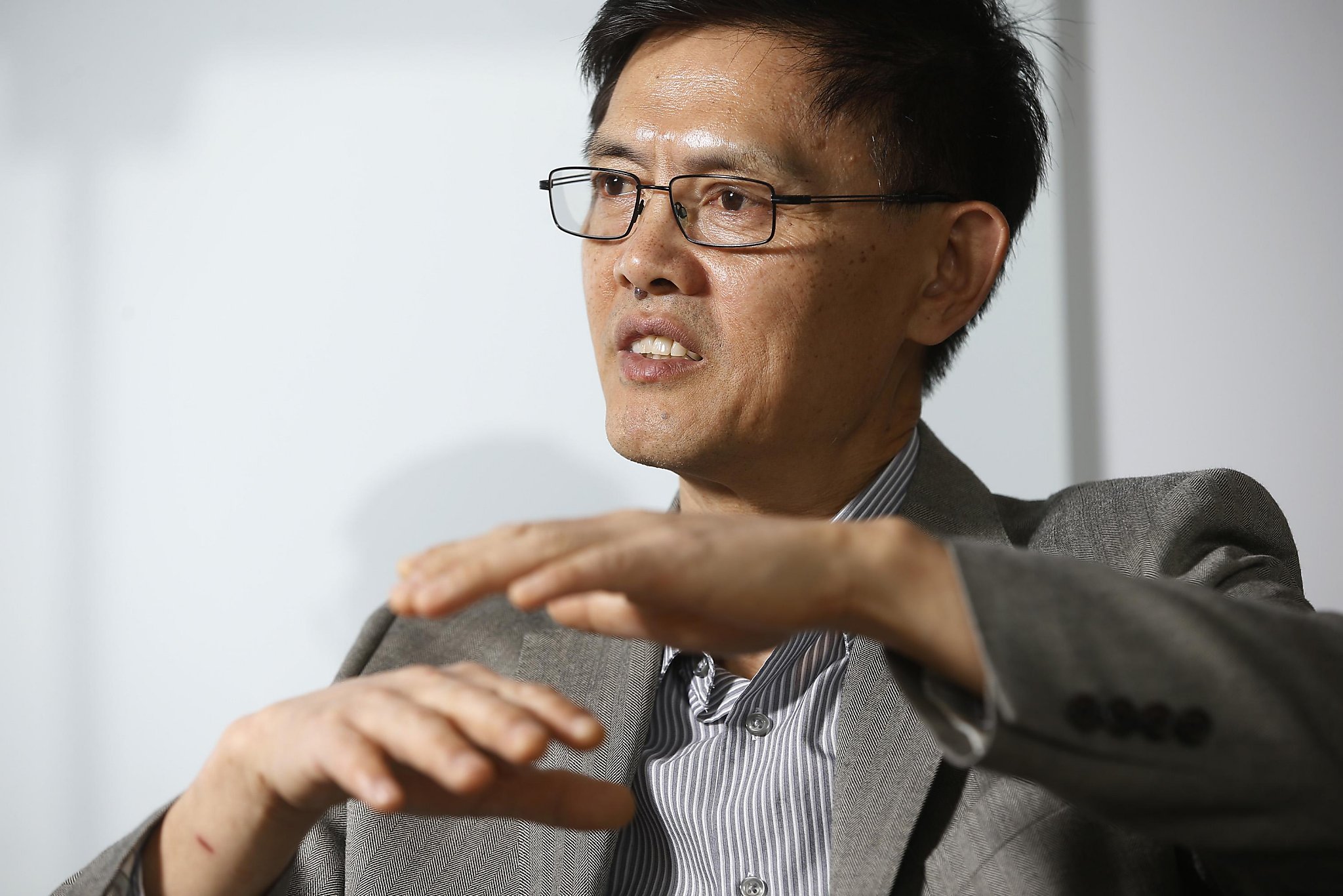 Downloading while Asian: Chinese American scientists under fire