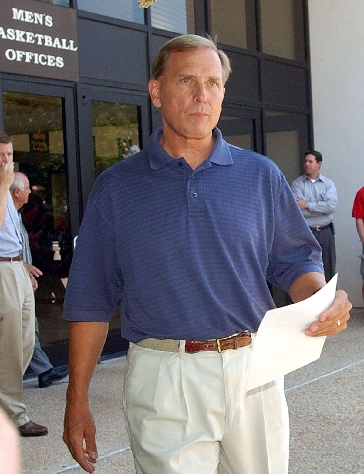 Can Art Briles, like some have done, revive his blemished career?