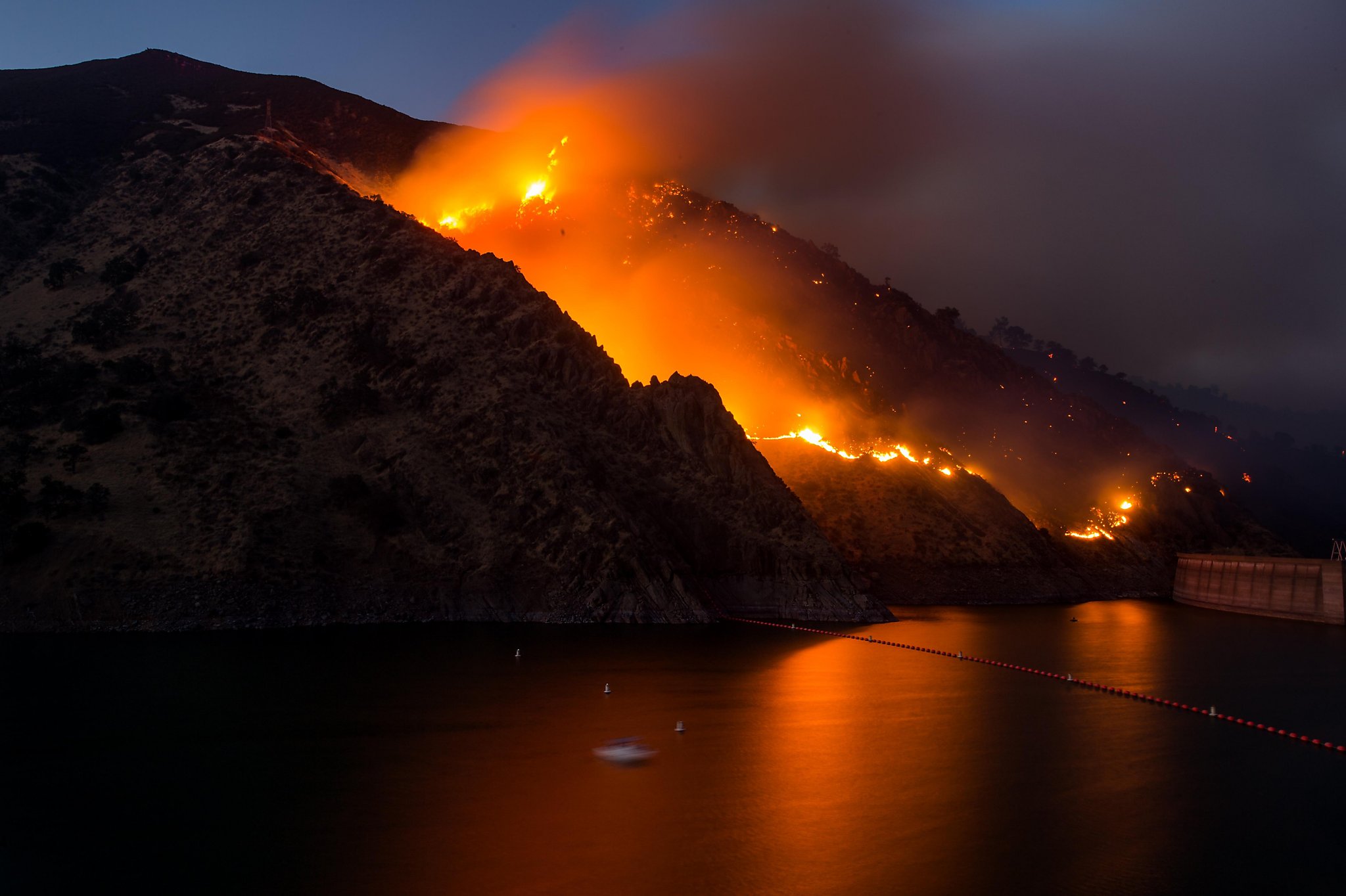 Firefighters gain ground on blazes in Big Sur, Yolo County