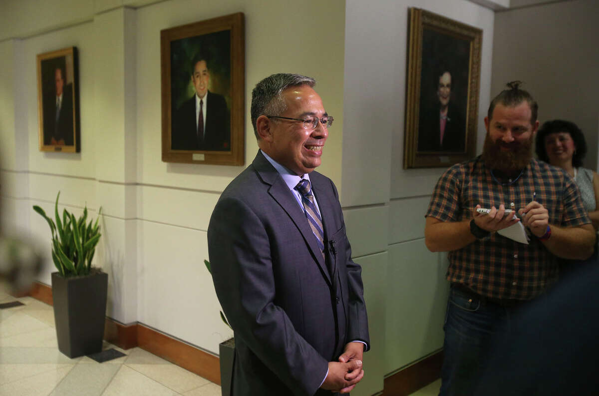 San Antonio hires city attorney