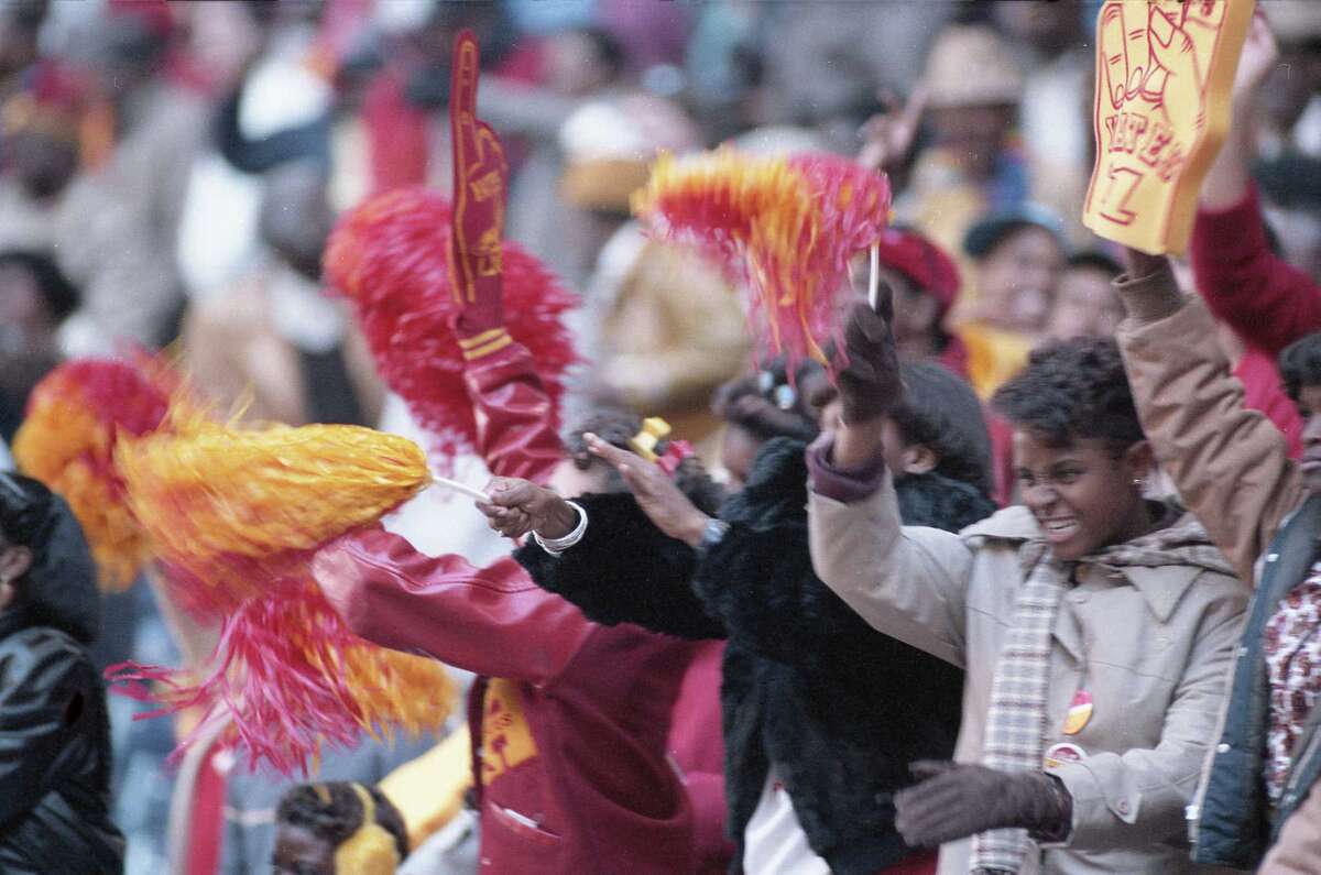 High school debate: Would 1985 Houston Yates beat 1988 Dallas Carter?