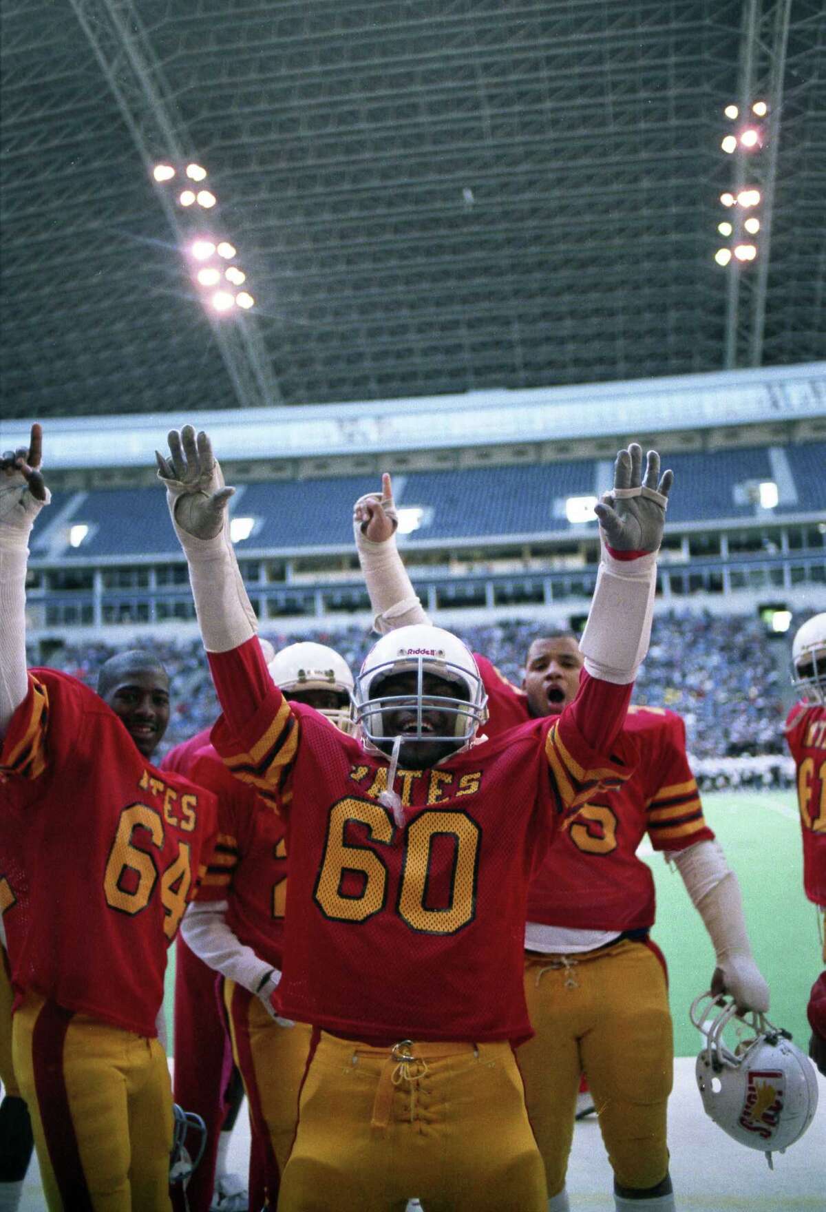 Yates set standard with state football title in '85