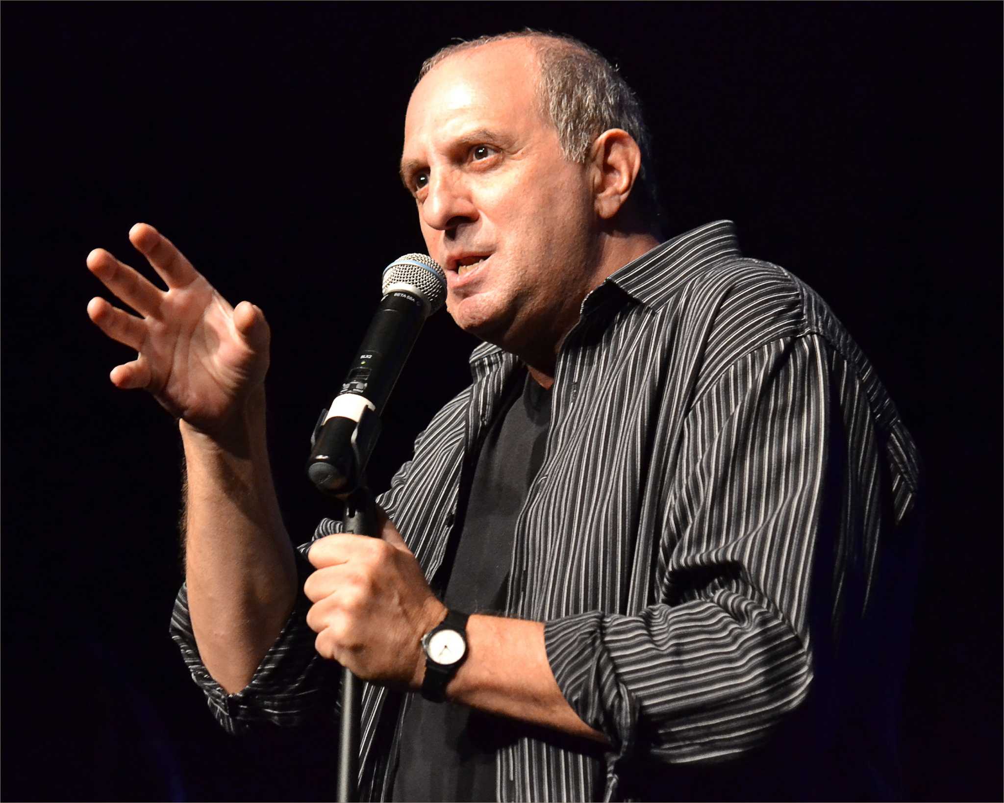 Actor Rob Falcone to perform at Westport club