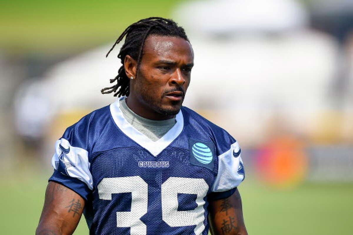 Dallas Cowboys' Brandon Carr makes sacrifices on and off the field