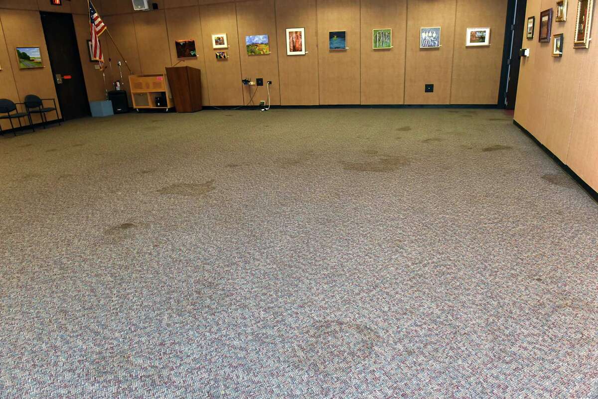 Colonie library to stay, needs renovations