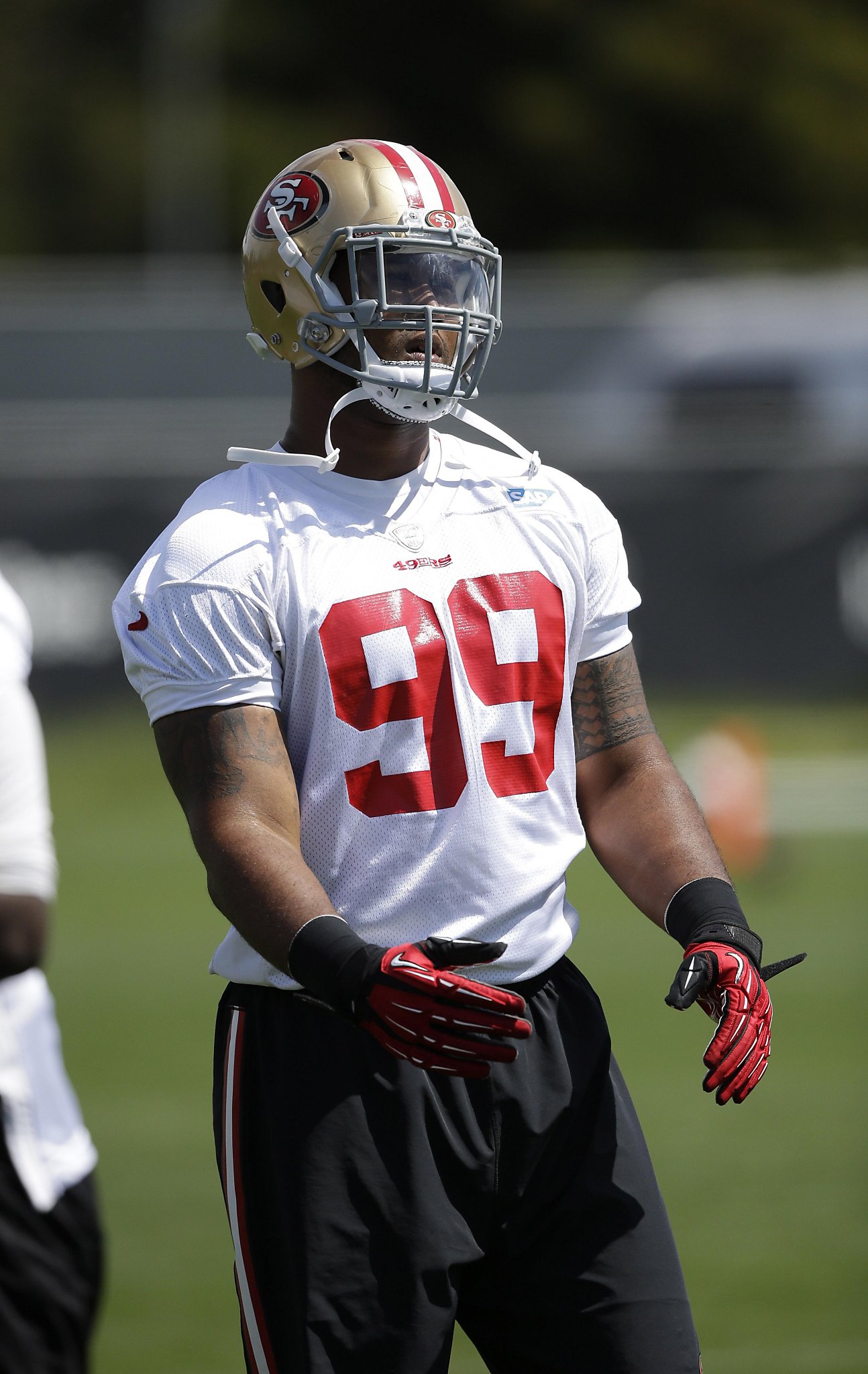 No. 7 is No. 1: 49ers’ Buckner earns starting role