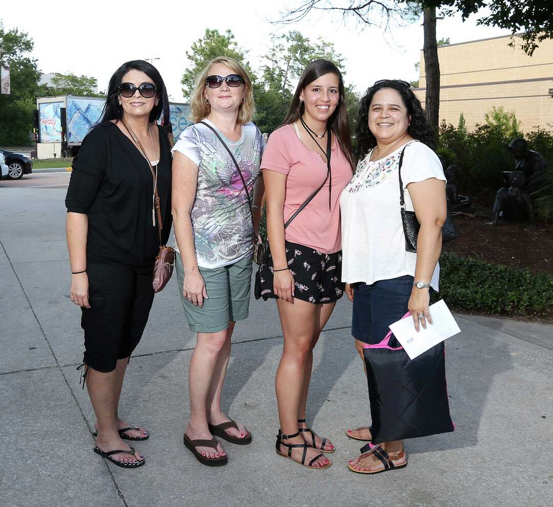 Dixie Chicks come home to Texas for a sold-out show