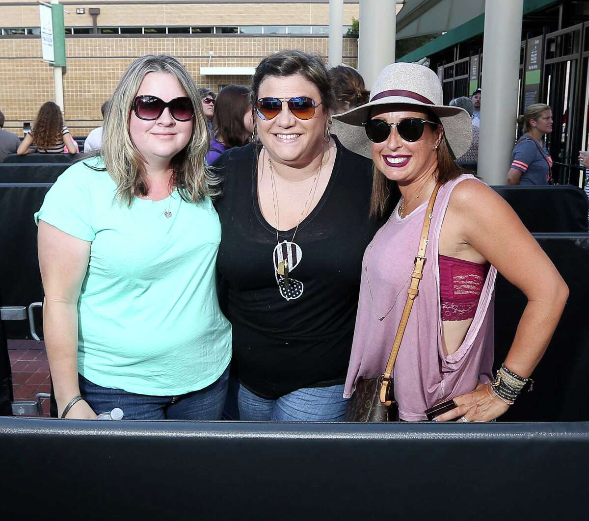 Dixie Chicks come home to Texas for a sold-out show