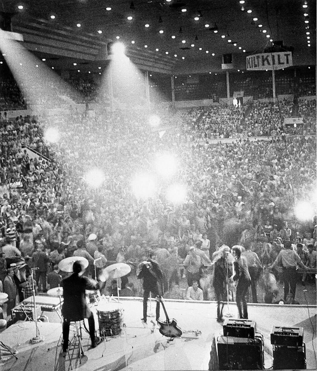 The buildings that Houston has lost over the years due to age and progress
