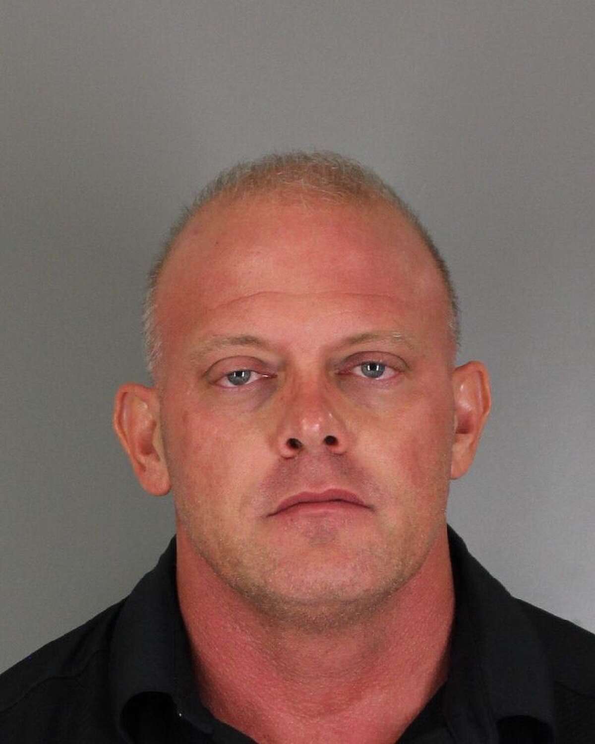 Former district judge, 3 Jefferson County deputies want cases dropped