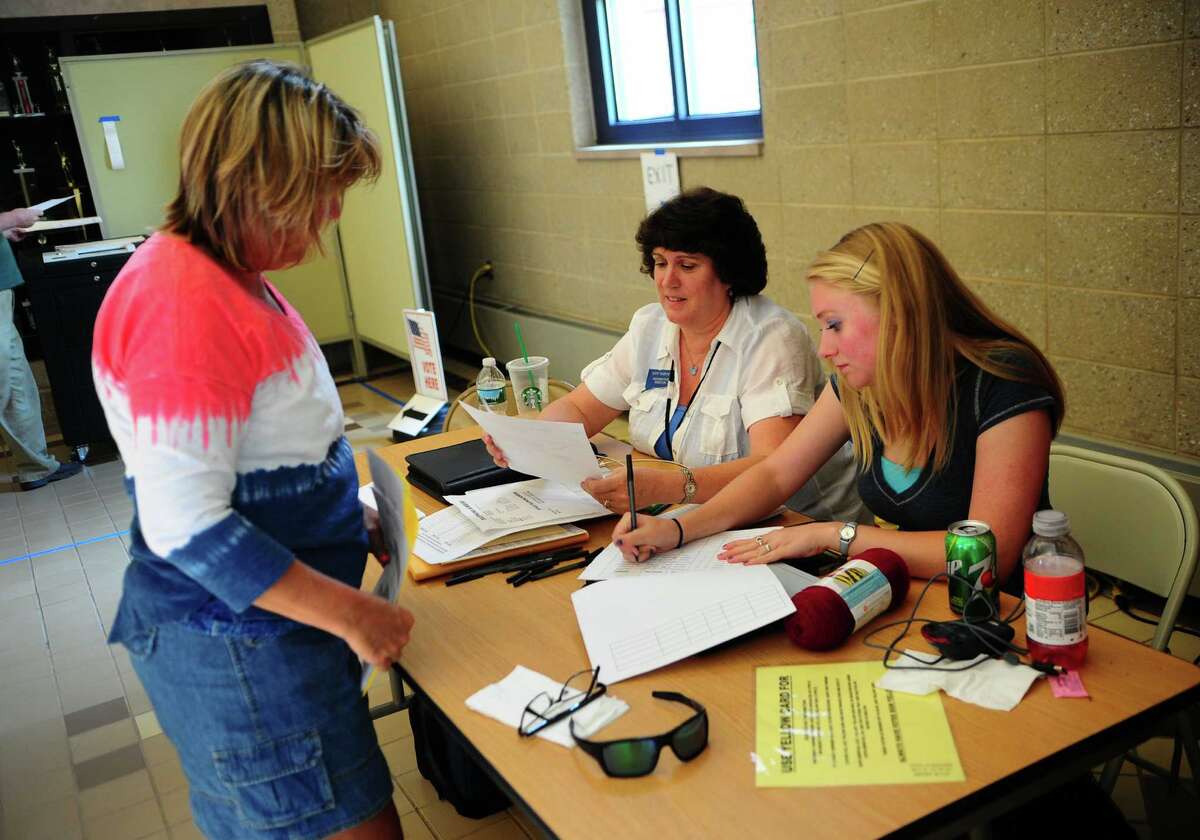 Perillo rolls to primary victory in Shelton