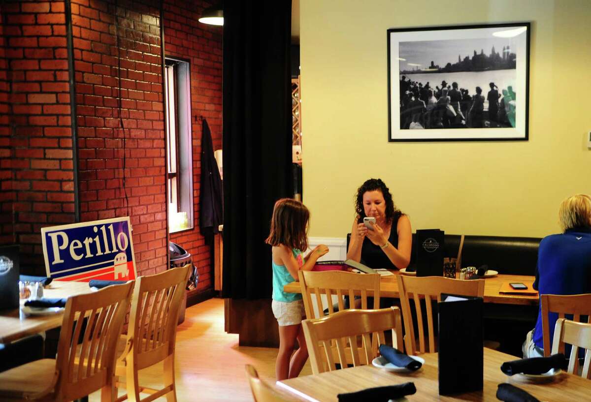 Perillo rolls to primary victory in Shelton