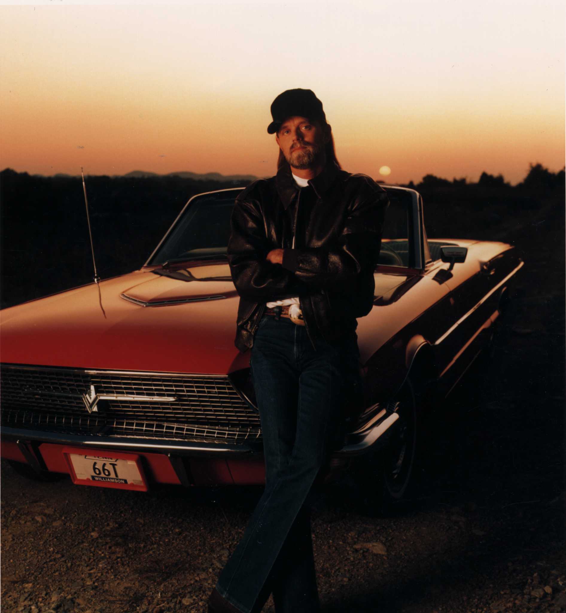 S.A. songwriter Barker chosen for Nashville hall of fame