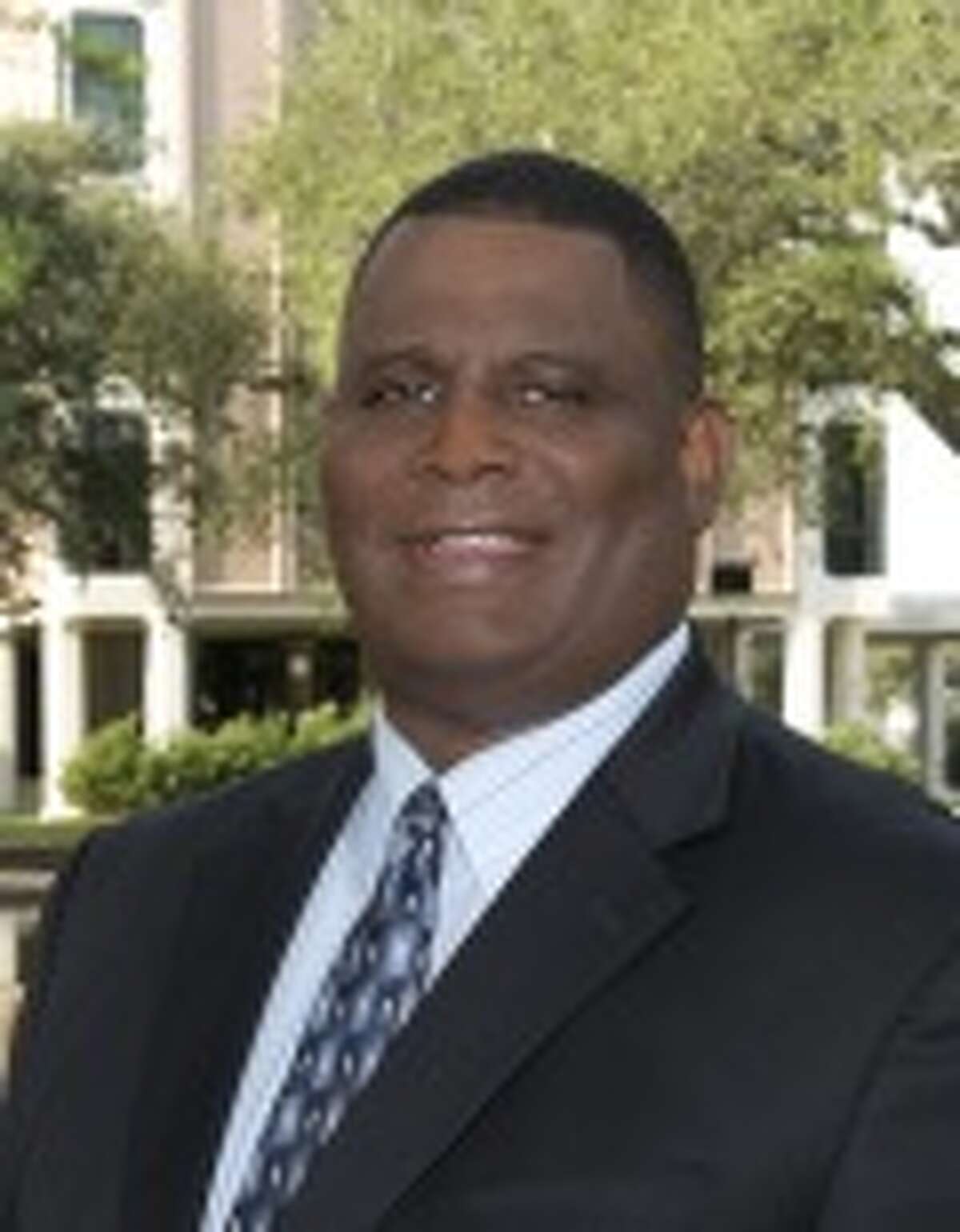 Ballot initiative could cut half of Port Arthur council