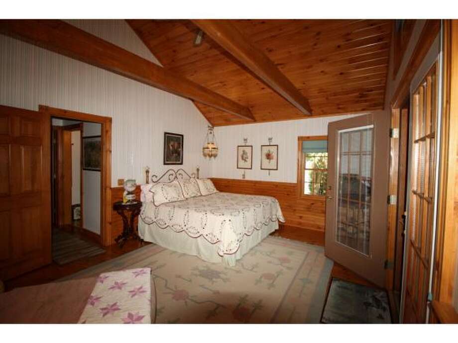 Bernie Sanders' Vermont summer home - SFGate