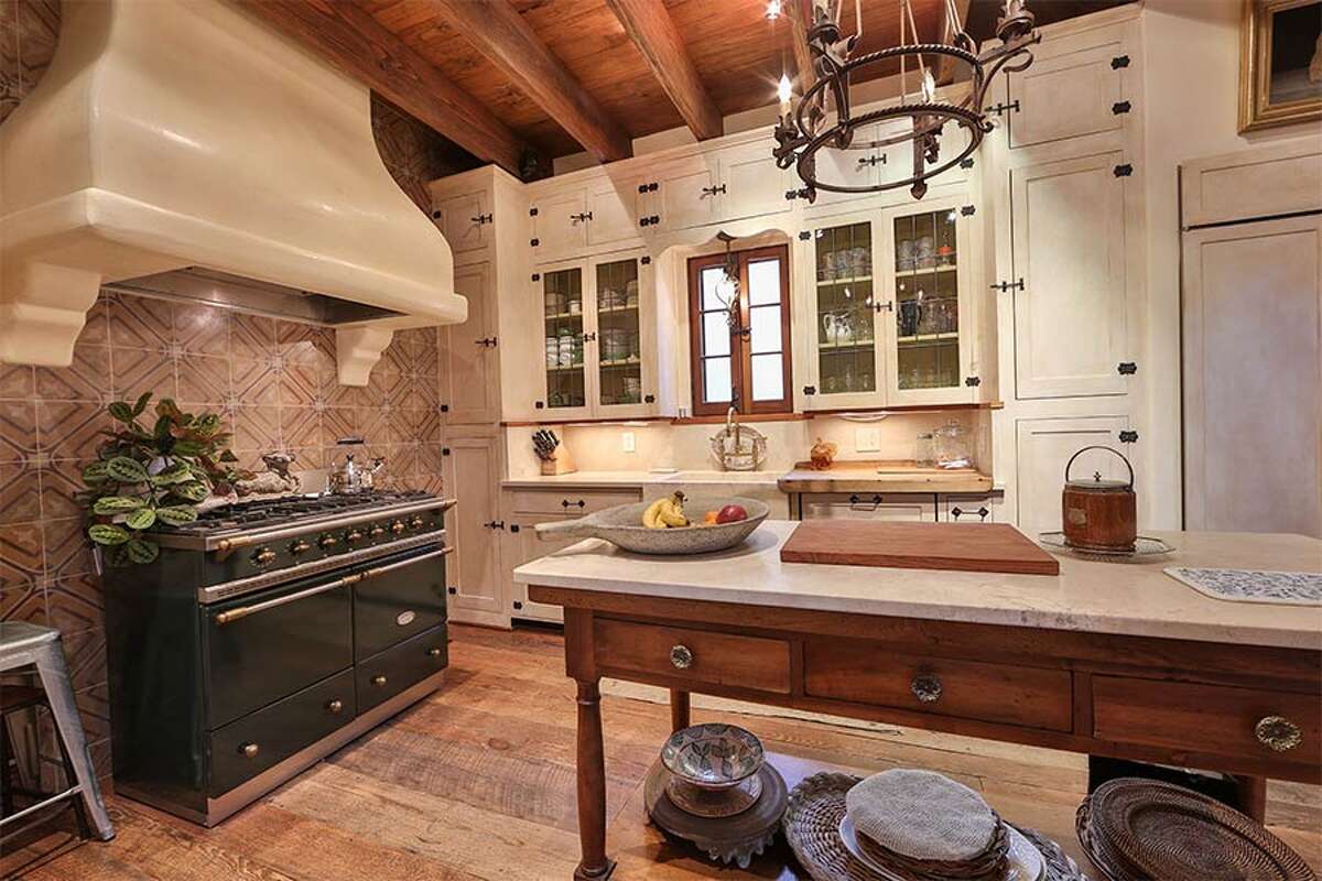 Woman behind Urbano Design and Build leaving lasting mark on San Antonio