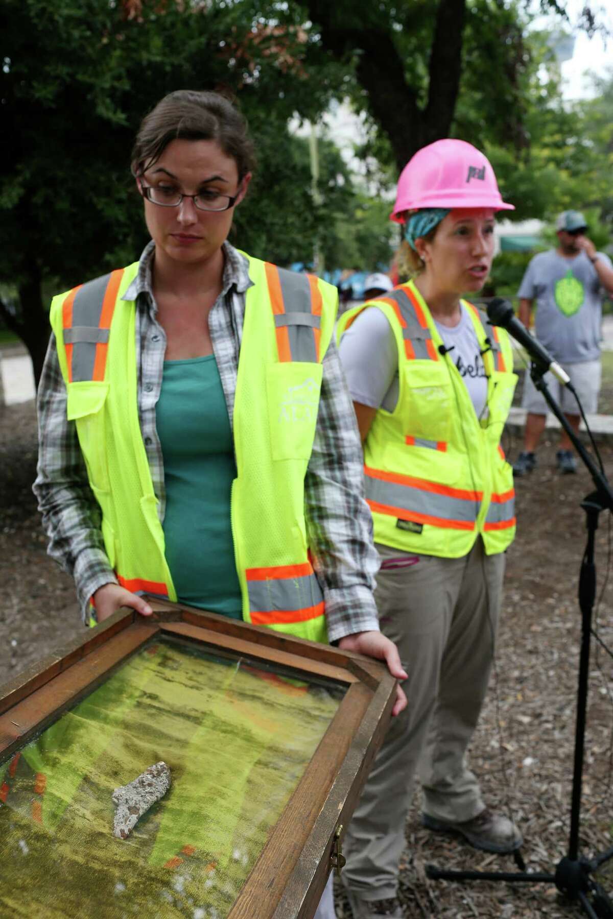 Alamo sword tip may be tied to battle
