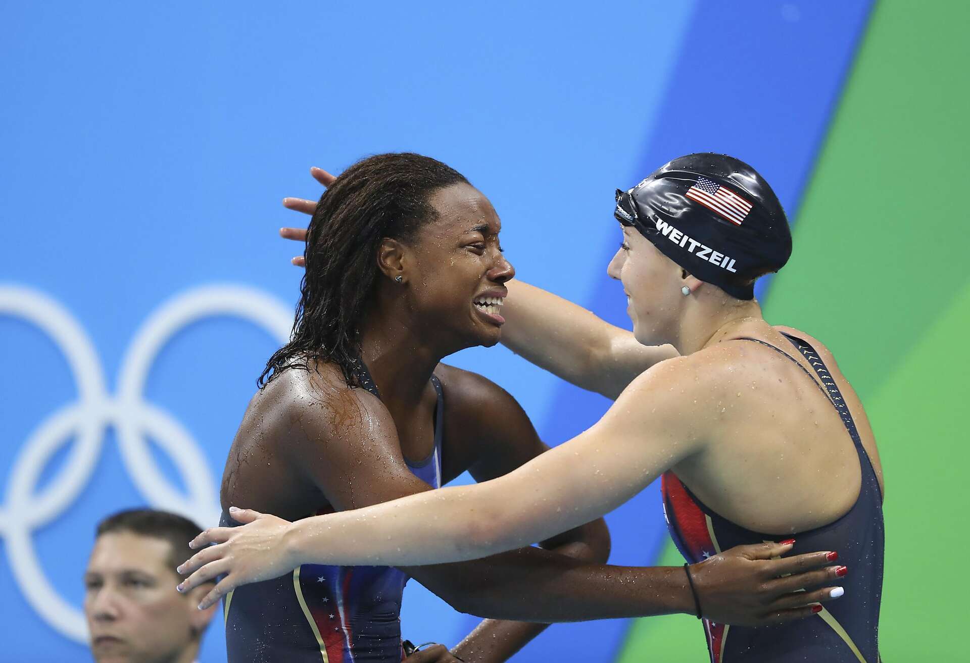 Stanford swimmer Simone Manuel makes Olympic history