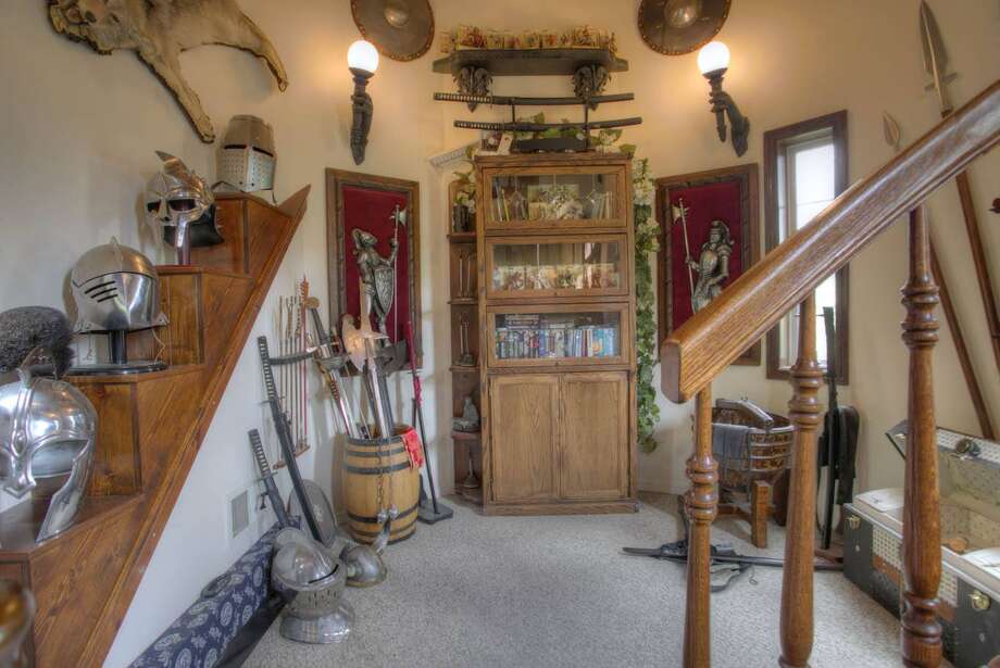 Incredible medieval castle just 45 miles from Seattle - seattlepi.com