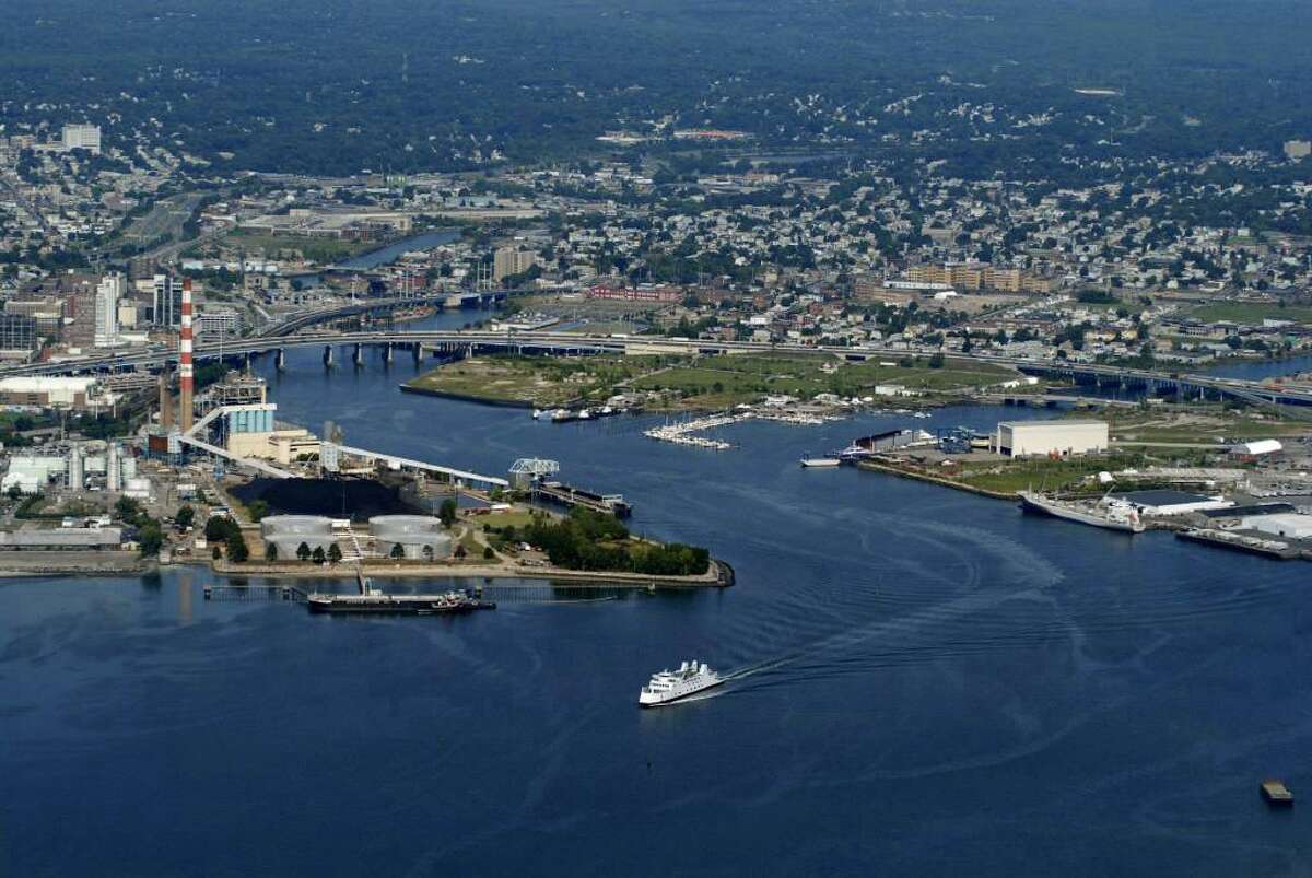 As silt fills Bridgeport Harbor, dredging seems years away