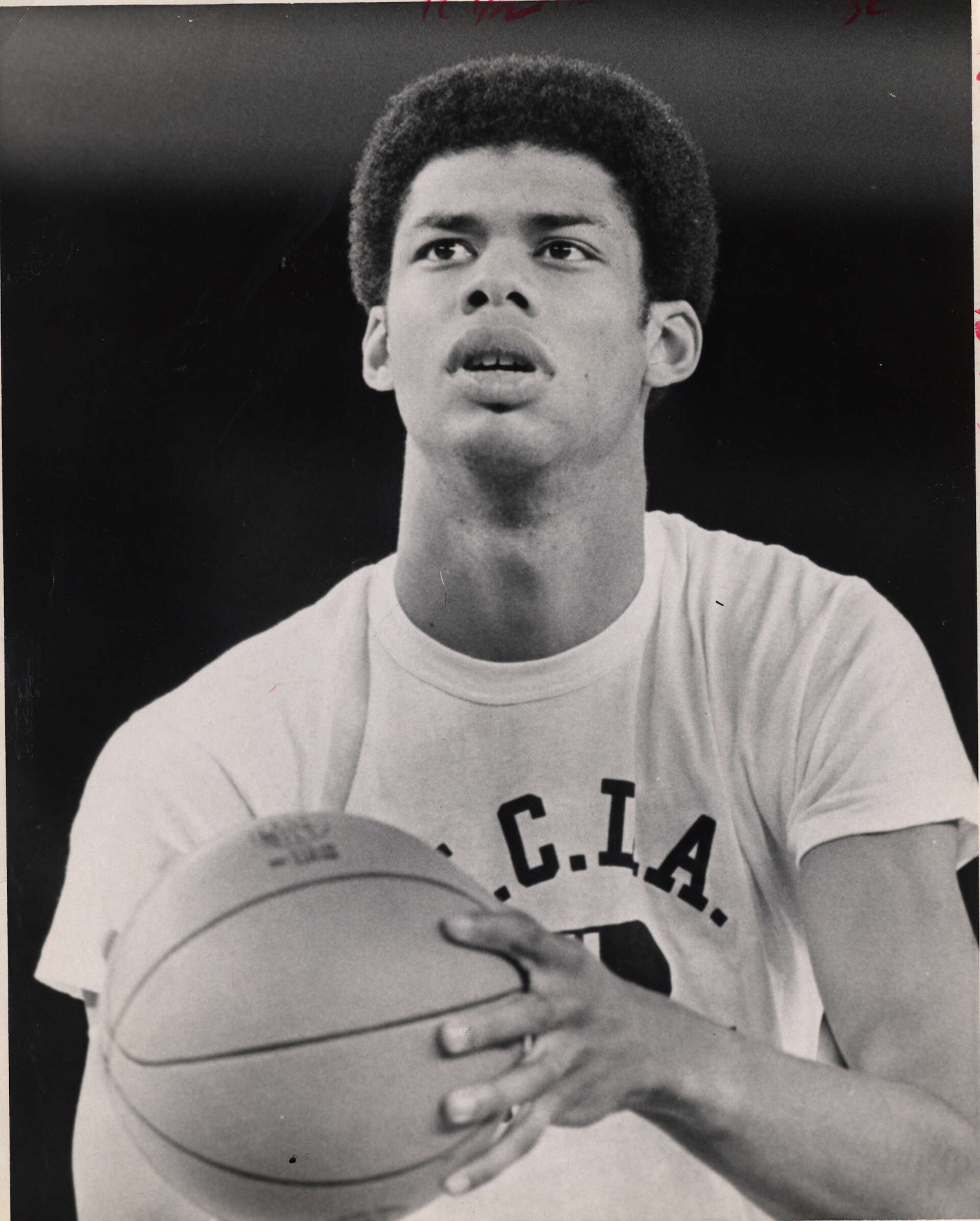 Game of the century: UH's basketball victory over UCLA in the Astrodome ...