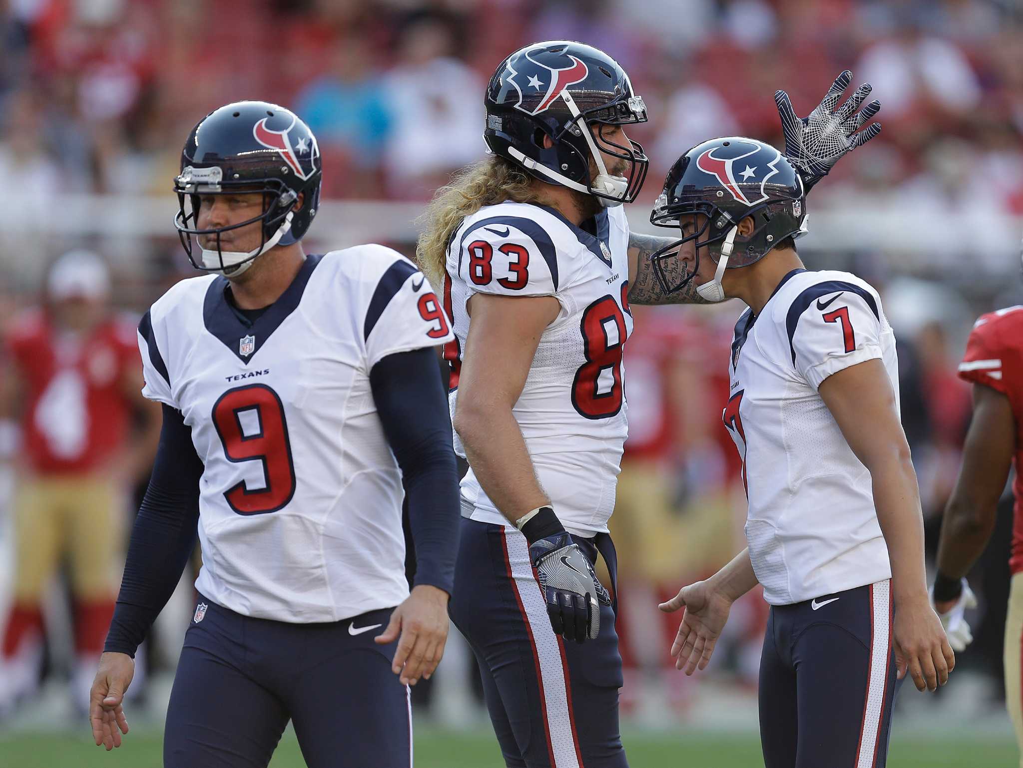 Texans' Shane Lechler booms 75-yard punt