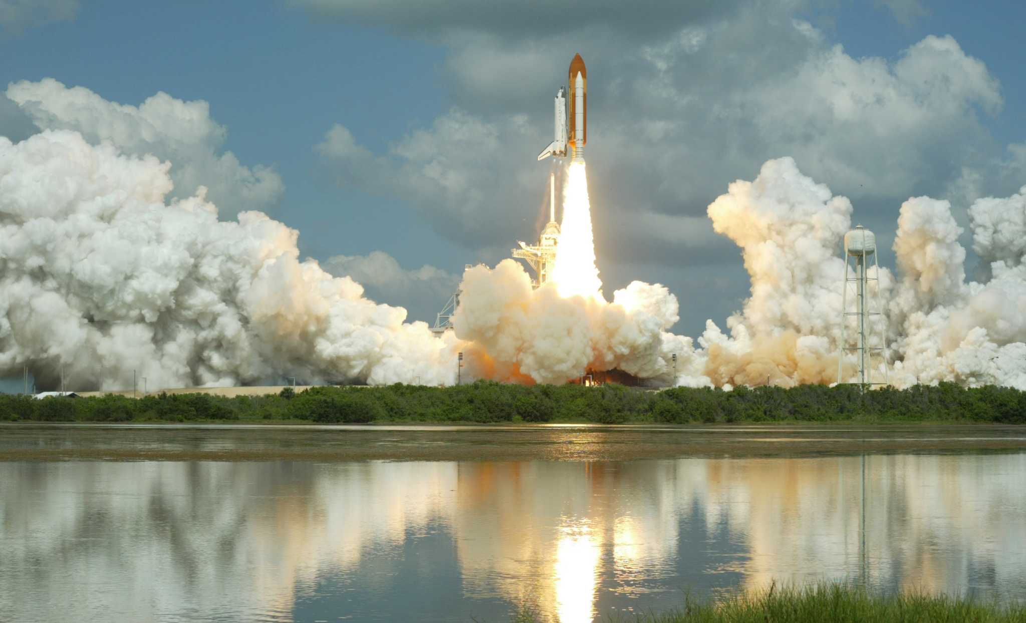 Despite hurdles, space shuttle was key to a grander vision