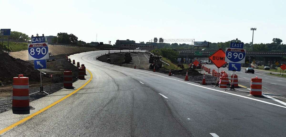 Part of I-890 exit closing Wednesday-Monday for road work