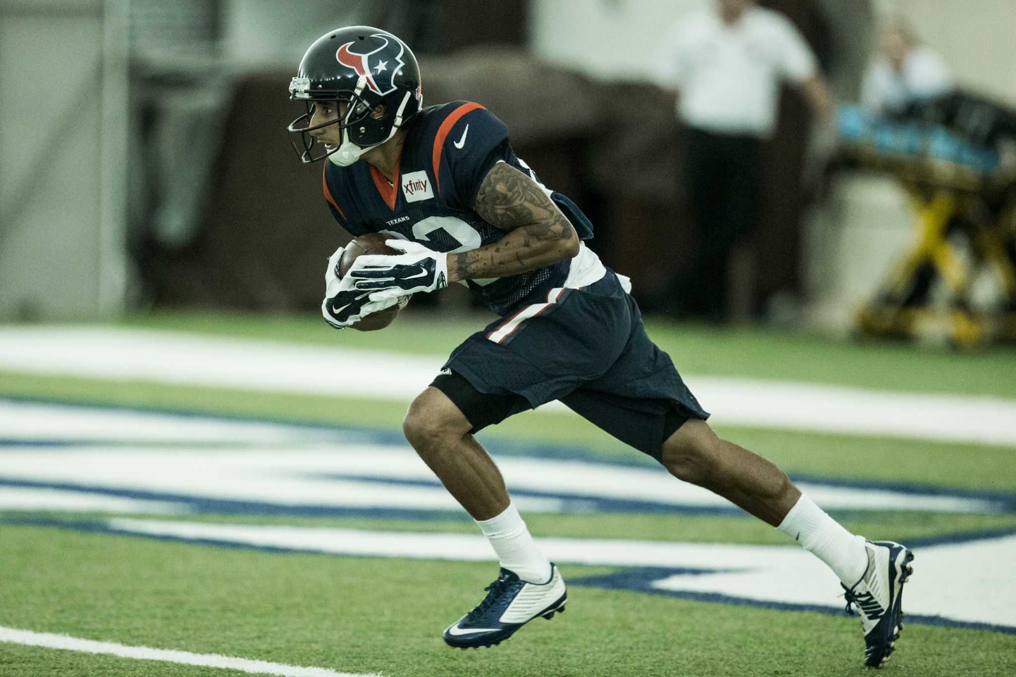 Texans promote Wendall Williams to active roster