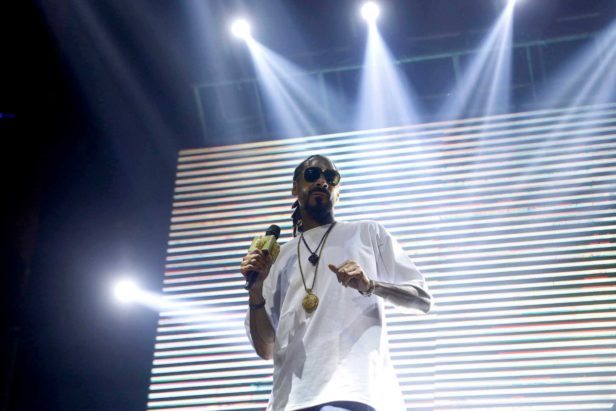 Concert listings in the Houston area