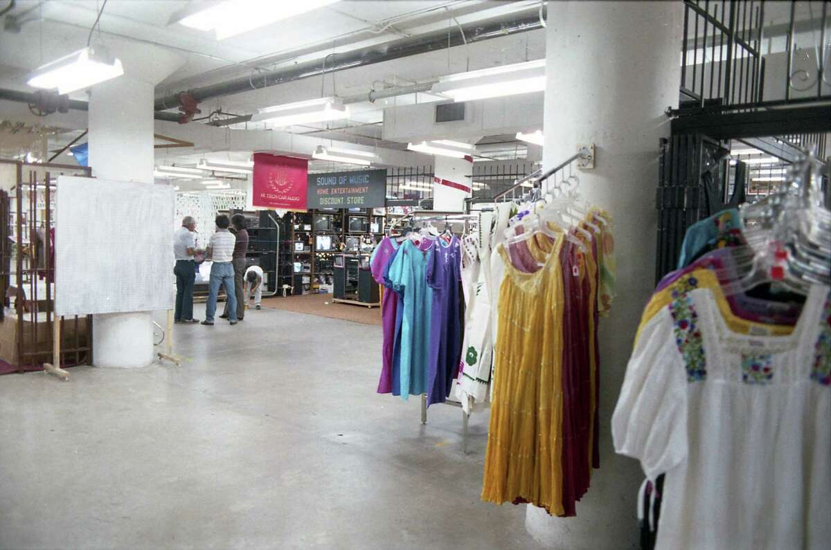 30 years ago: Kiddie Wonderland, ZZ Top, El Mercado del Sol