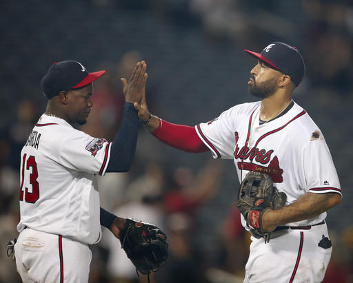 Adonis Garcia, Braves run past slumping Pirates, 5-2