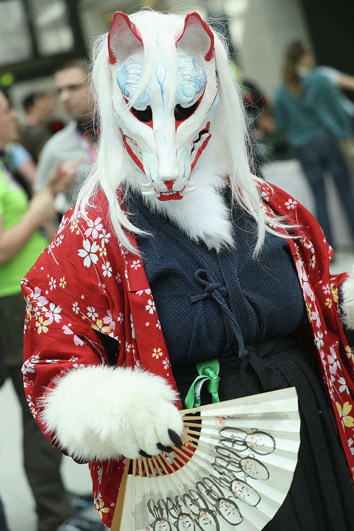 Video: San Jose furry convention attendees help make domestic violence ...