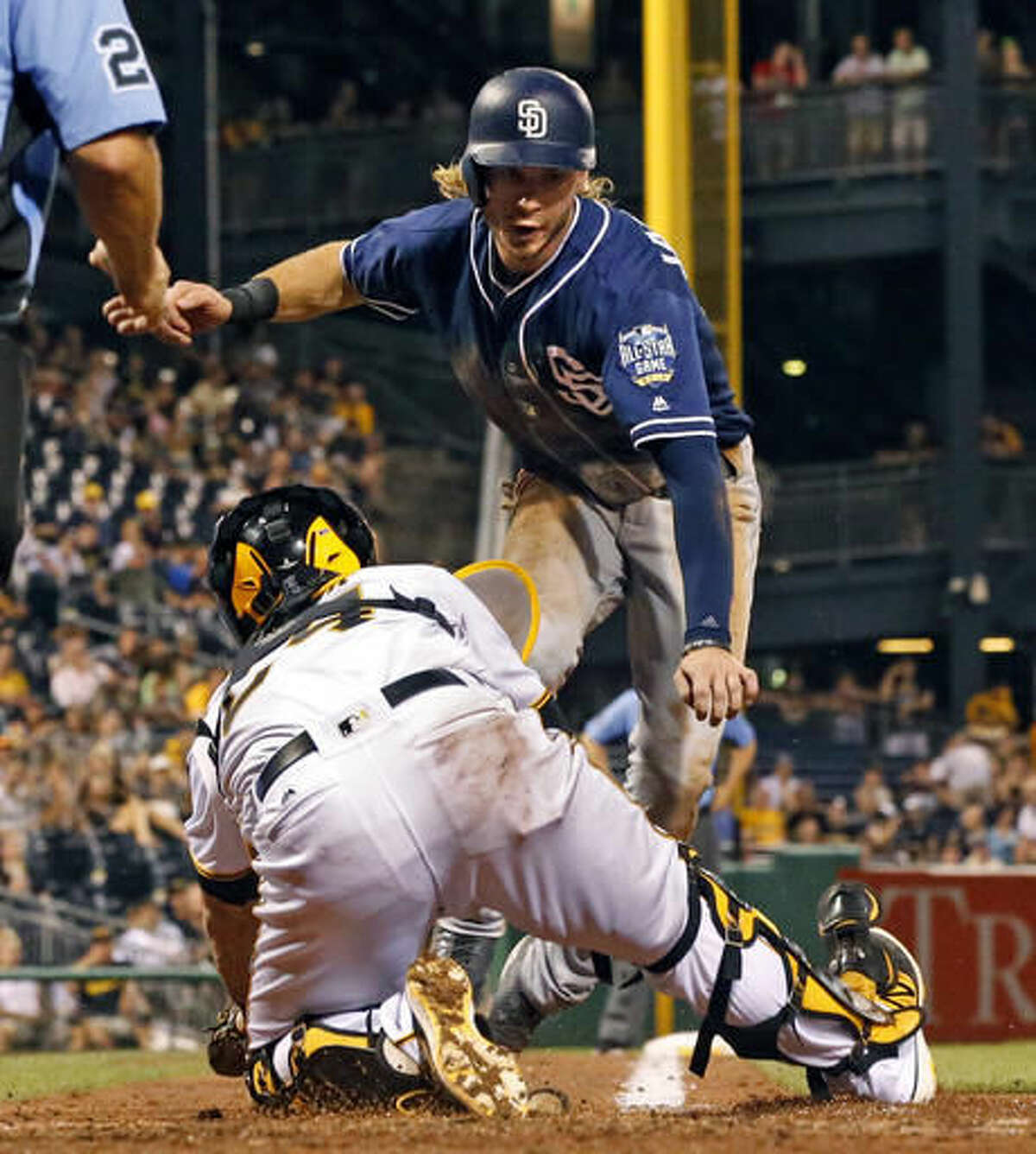 Vogelsong sharp again, but Pirates lose to Padres 4-0