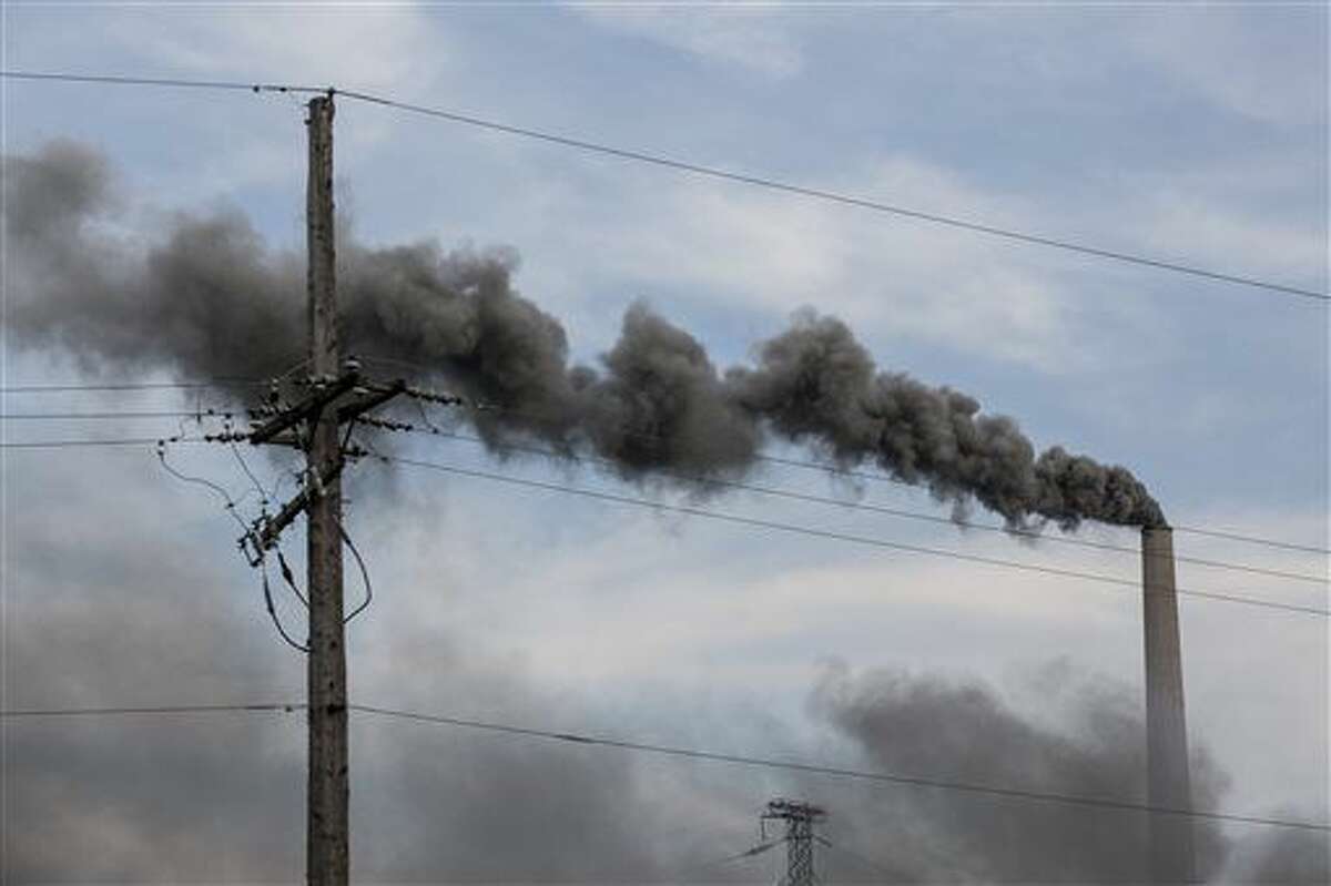 The Latest: Michigan power plant remains closed after fire