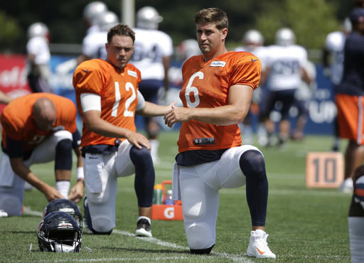 Gronk leaves joint practice with apparent lower body issue