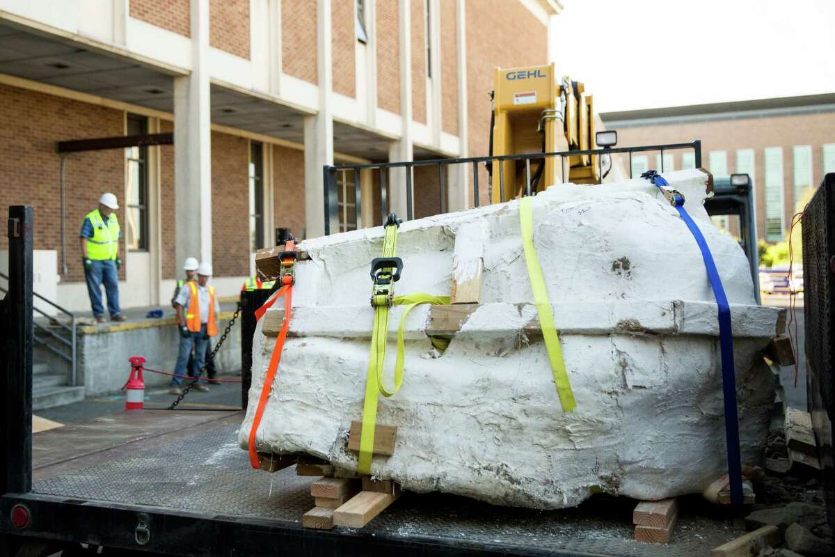 Seattle's Burke Museum gets its own T. rex
