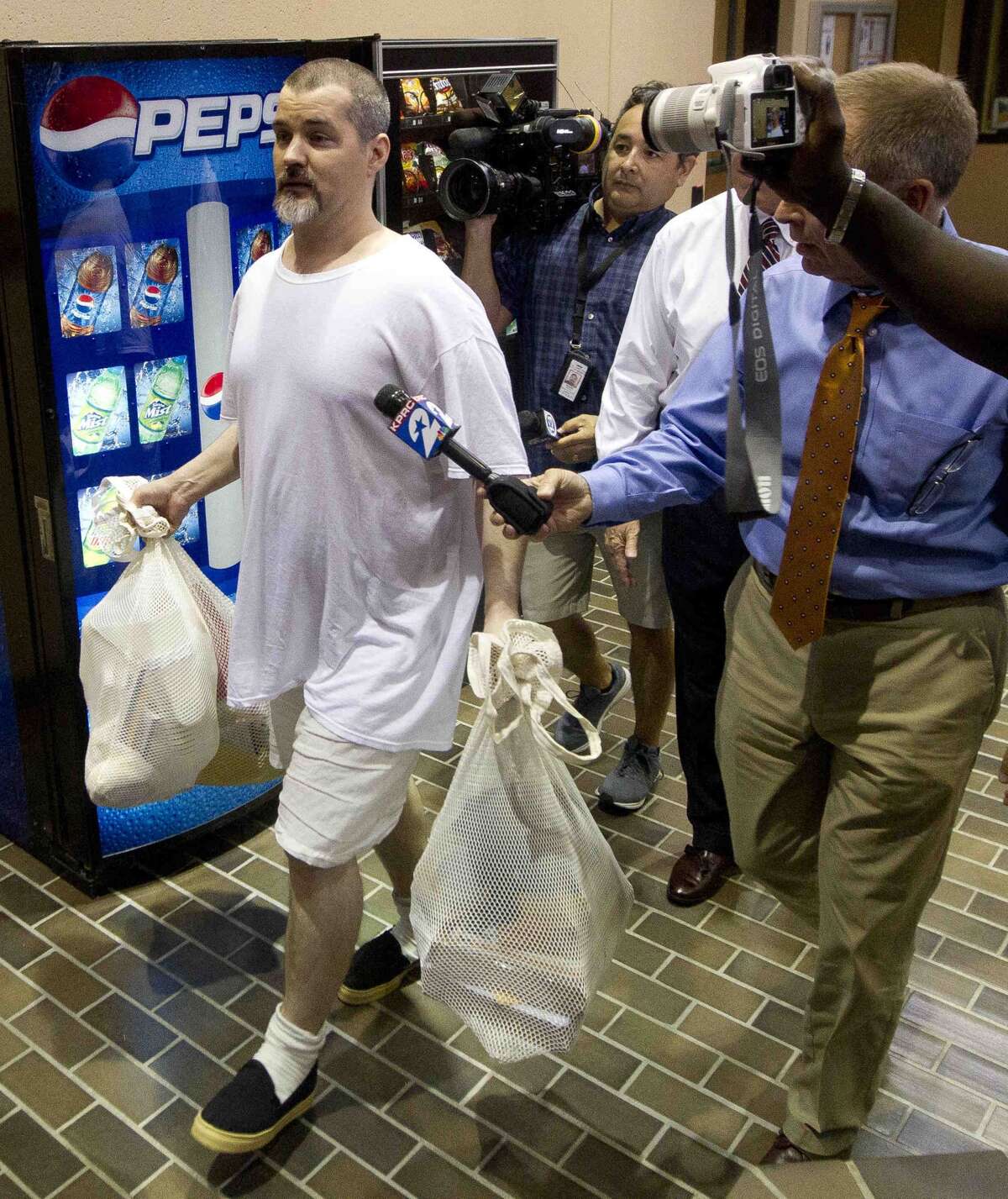 Conroe man freed 17 years after capital murder conviction