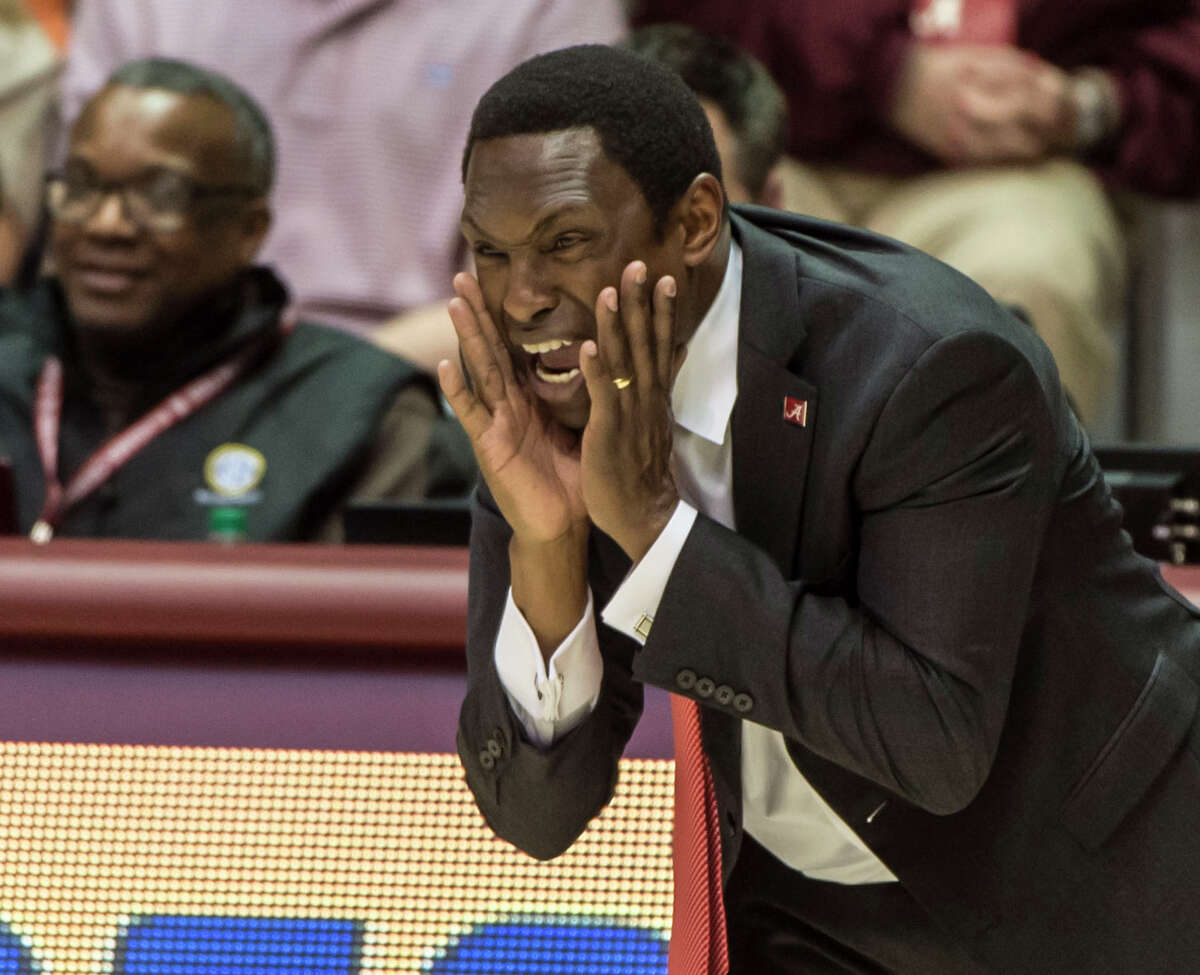 Ex-Spur Avery Johnson hosts scholarship fundraiser in San Antonio