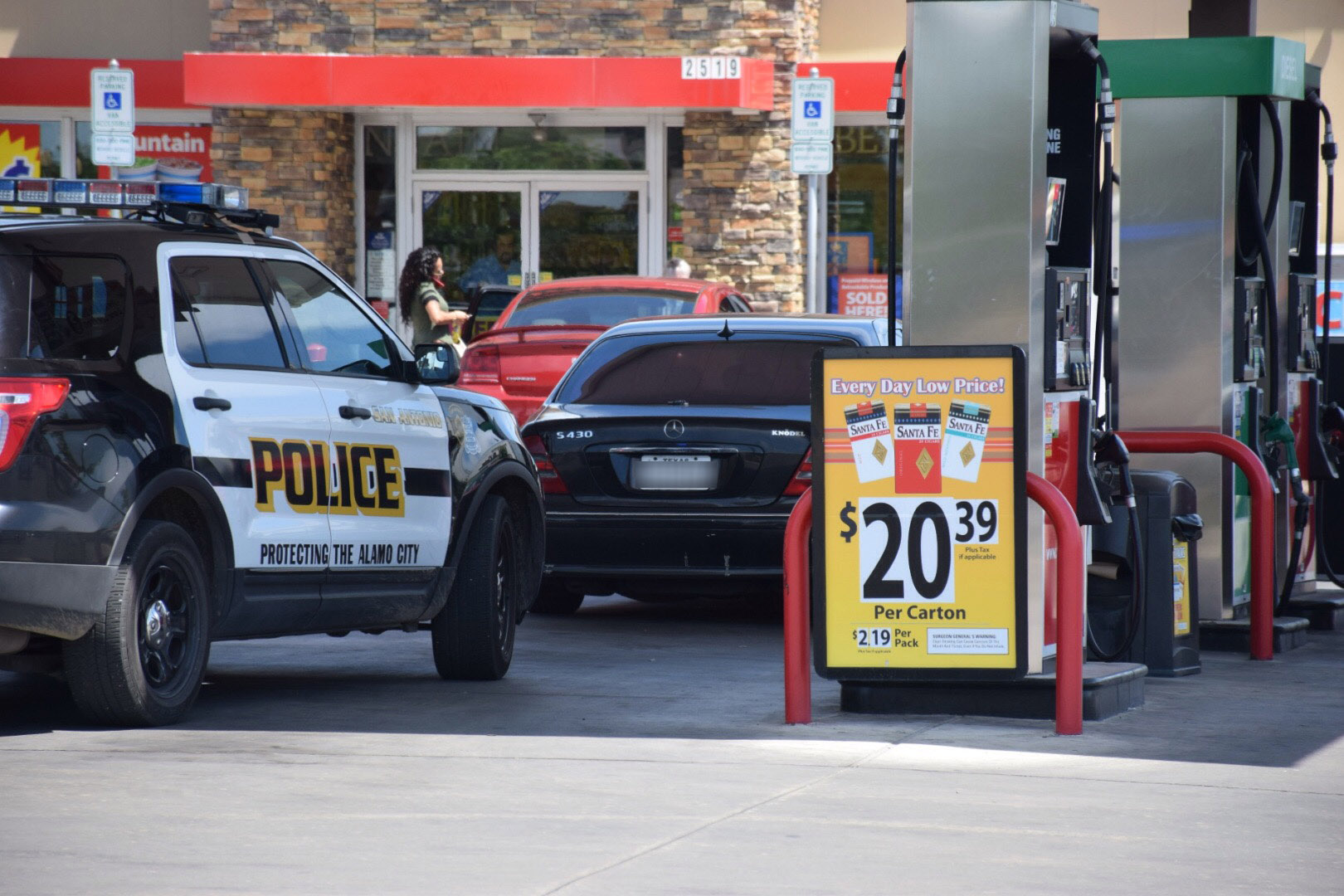 Records: 4 SAPD officers, 1 detective served suspensions during July