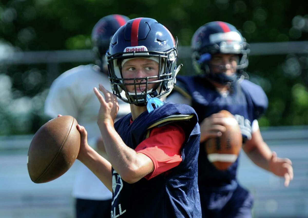 After tasting success last year, New Fairfield football team hungry for ...