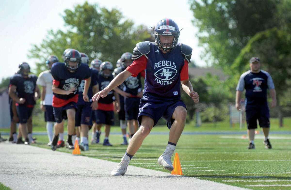 After tasting success last year, New Fairfield football team hungry for ...