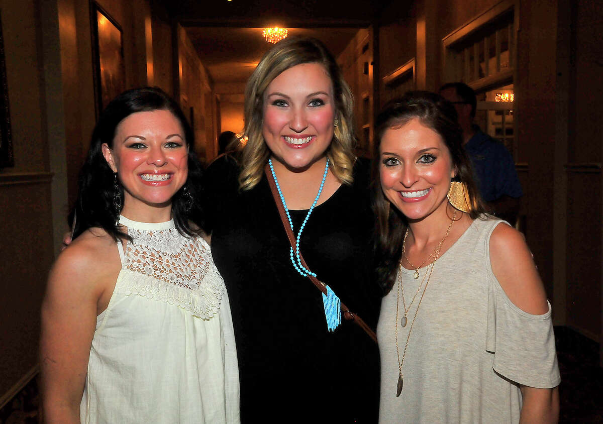 Were you 'Seen' at the Yoakam/Frehley concerts?