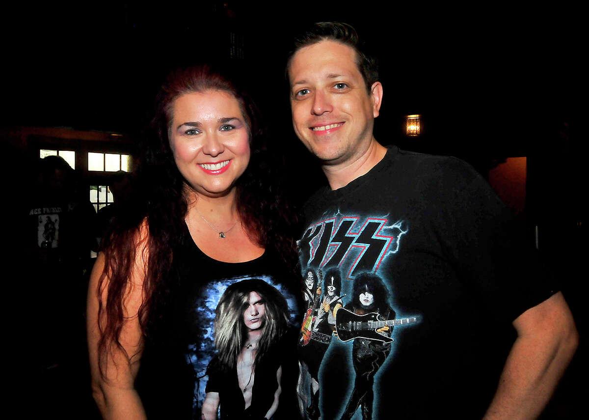 Were you 'Seen' at the Yoakam/Frehley concerts?